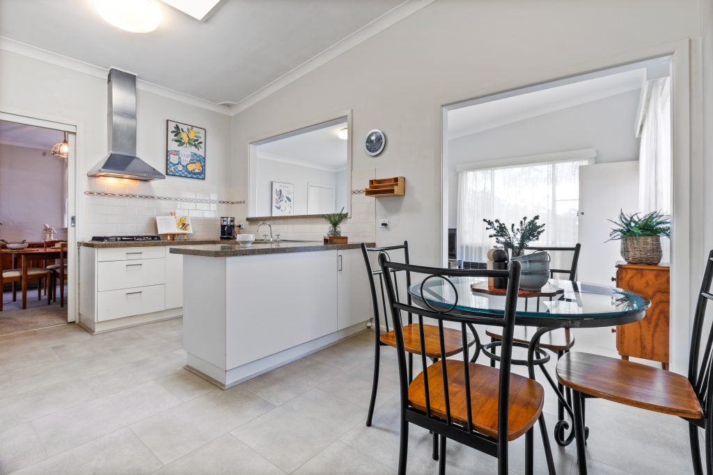 16 Calver Ave, Mt Riverview - Merrick Property Group